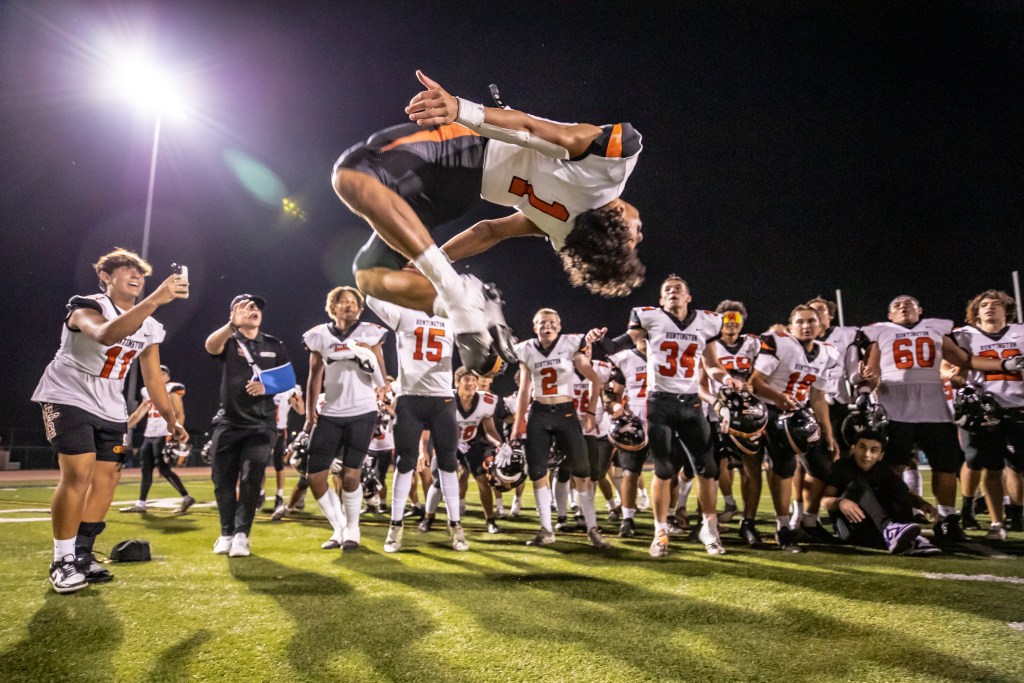 GAME RECAP: Vandermade, Oilers huge 1st half fuels victory over Marina ...